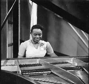 Zenaida Manfugás: piano virtuoso en pie de guerra - Desmemoriados